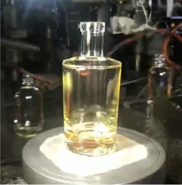 How to Create a Custom Glass Bottle | MC Glass