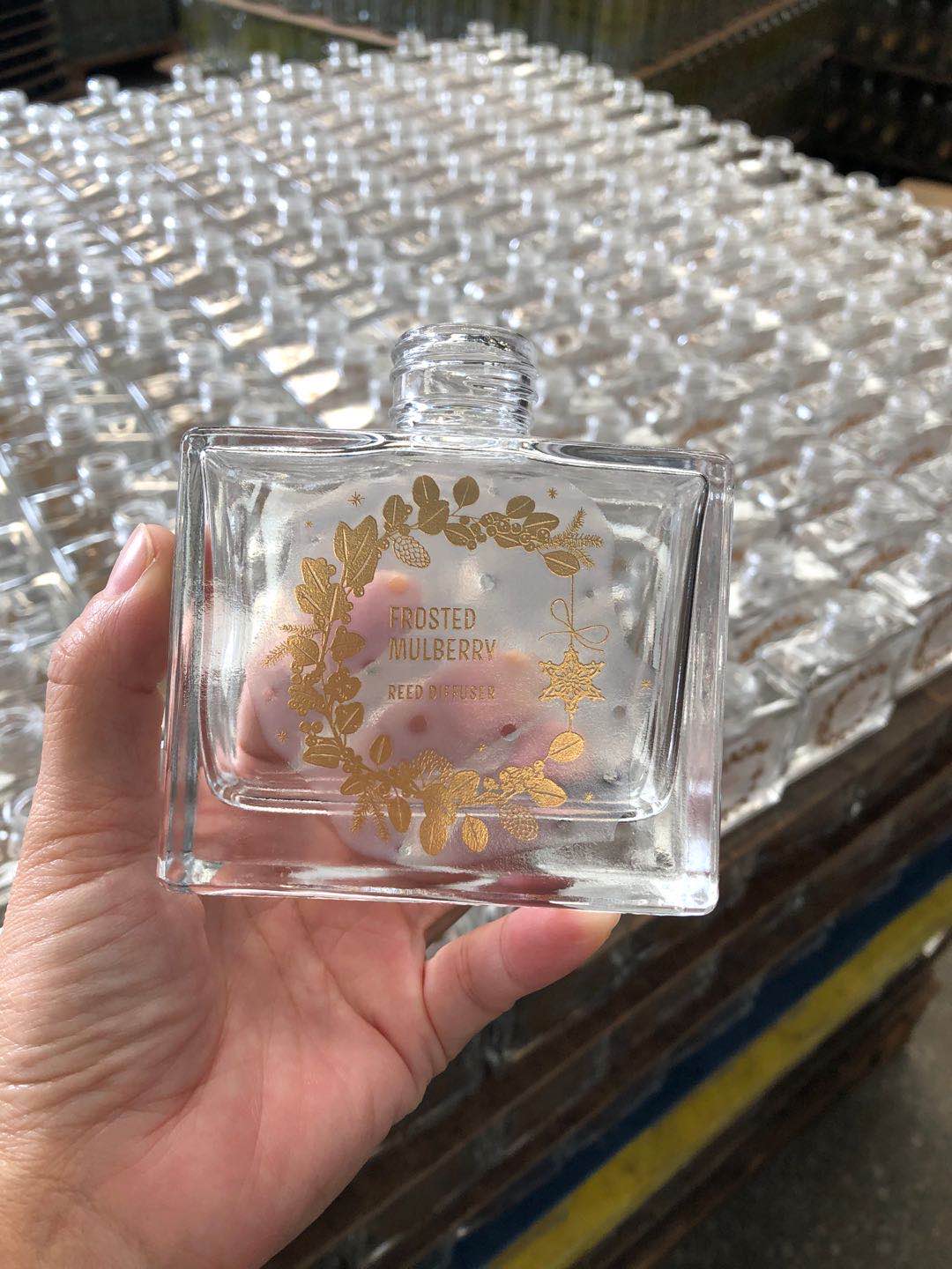 Screen Printing Beverage Glass Bottle-Make your Brand Stand Out | MC Glass